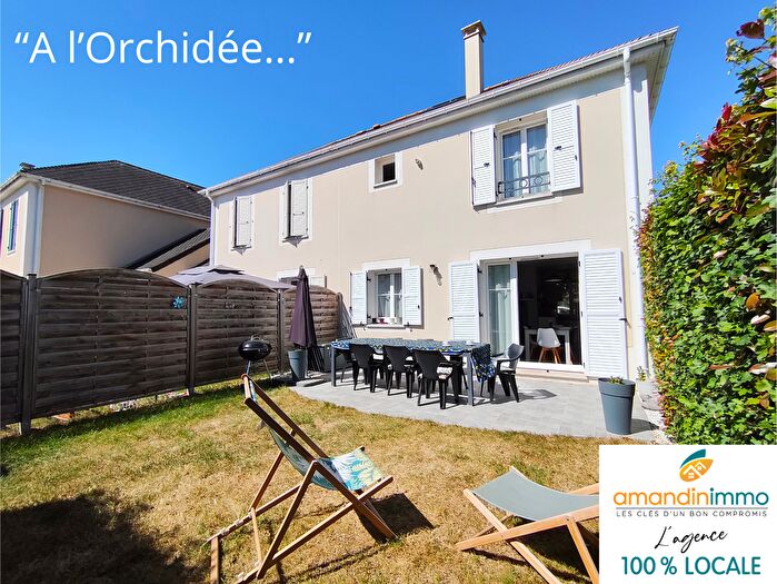 Maison 4 pièces à vendre à Cesson
