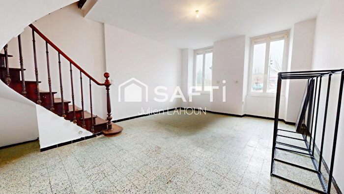 Maison à vendre - Burie - 4 pièces - 2 chambres