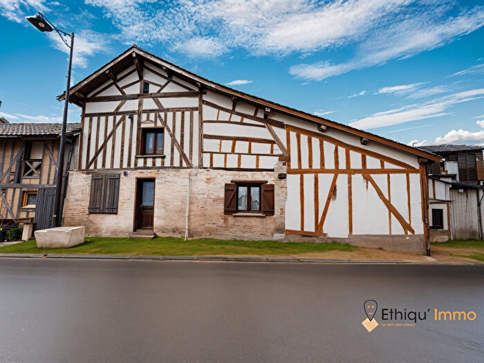 Maison à vendre - Soulaines-Dhuys - 4 pièces - 2 chambres