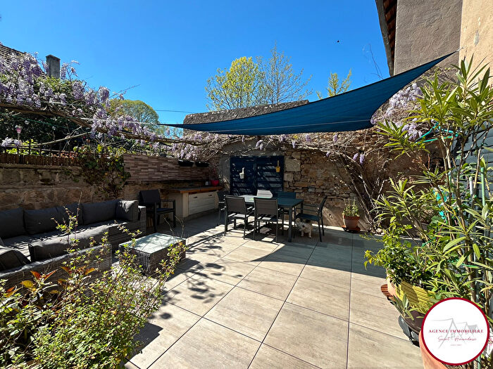 Saint-Amand-Montrond : Maison 7 pièces à vendre