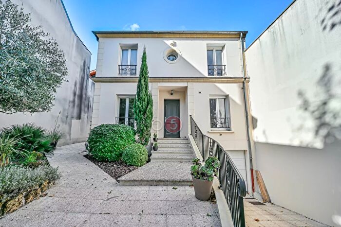 Maison à vendre - Le Raincy, Plateau - 7 pièces - 5 chambres