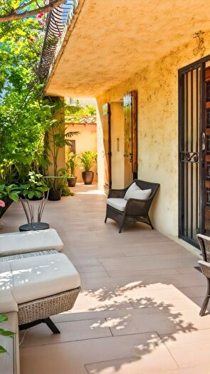 Maison à vendre - Avignon, Préfecture - 6 pièces - 4 chambres