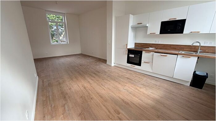 Bailleul, Saint-Vaast : Appartement 2 pièces à louer