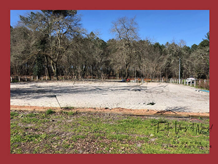 Maison à vendre - Langon - 10 pièces - 5 chambres