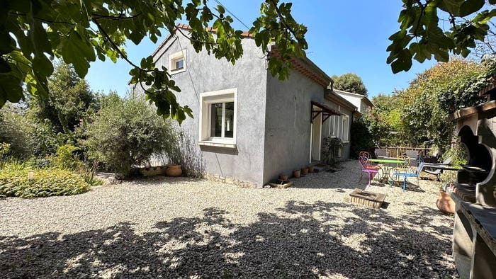 Maison 4 pièces à Mimet, à louer
