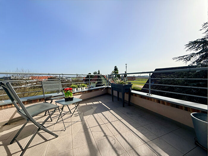 Appartement à vendre - Niederhausbergen - 4 pièces - 3 chambres