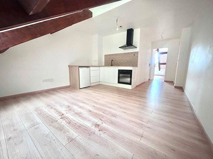 Appartement 2 pièces à Ouest, Trélissac, à louer