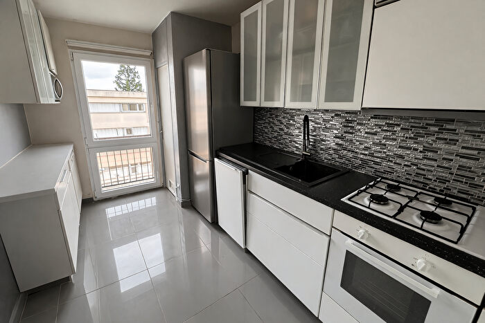 Appartement à vendre - Yerres, Gambetta, Brossolette, Belvédère - 4 pièces - 3 chambres