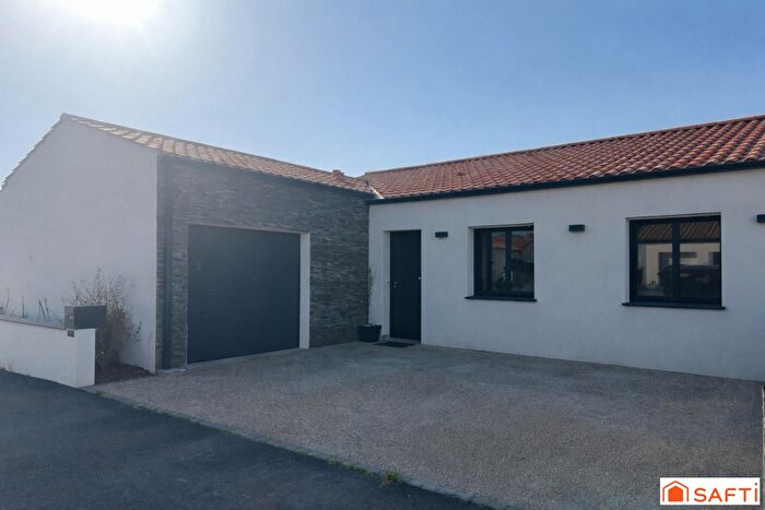 Maison à vendre - Longeville-sur-Mer - 6 pièces - 4 chambres