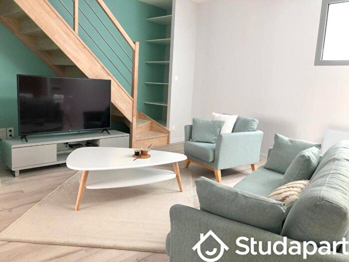 Appartement à louer - Centre Ville, Bourges - 1 pièce - 1 chambre