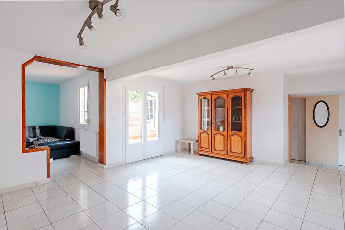Maison 4 pièces à vendre à Dury
