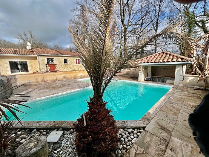 Maison à vendre - Plaisance - 9 pièces - 5 chambres