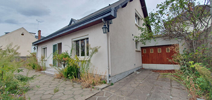Maison 5 pièces à louer - Olivet, Centre-ville