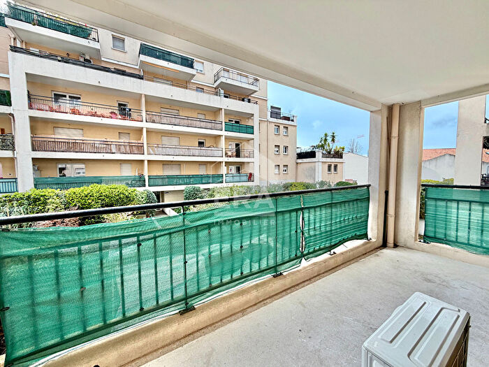 Appartement à vendre - Marseille e , Belle de Mai - 3 pièces - 2 chambres