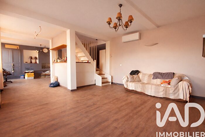 Courgenay : Maison 8 pièces à vendre