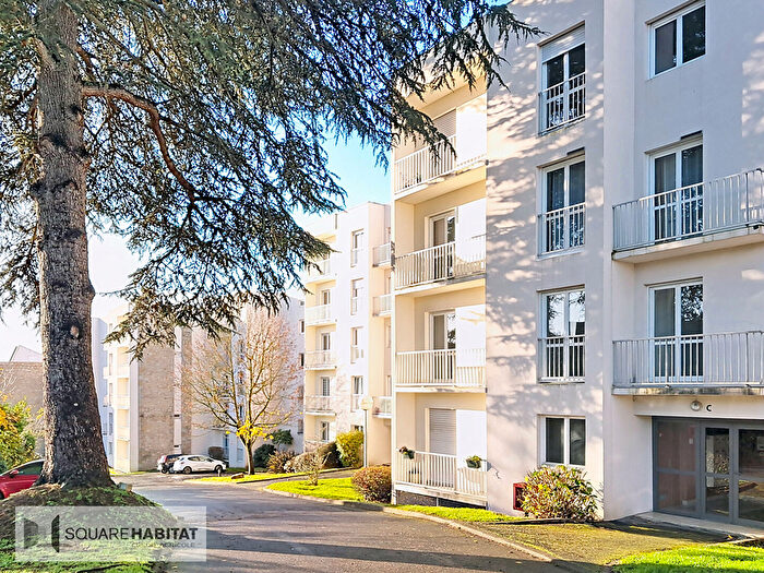 Appartement à vendre - Saint-Brieuc, Ville Bougault, Beauvallon - 4 pièces - 3 chambres