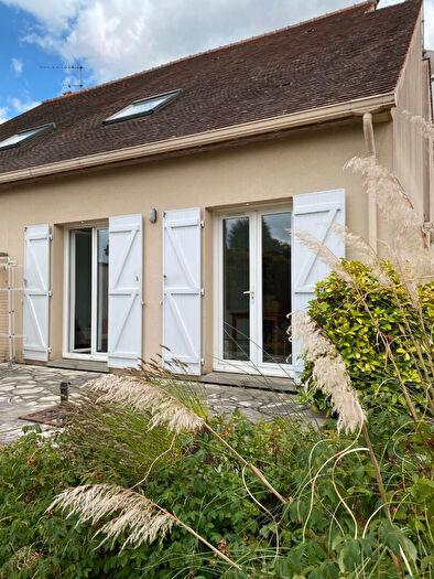Maison 4 pièces à Orsay, Mondétour, à louer