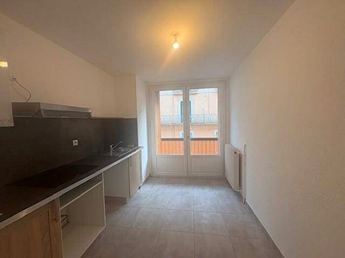 Appartement à louer - Emile Zola, Béziers - 3 pièces - 2 chambres