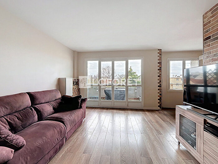 Appartement 4 pièces à Montesson, Centre-ville, à vendre