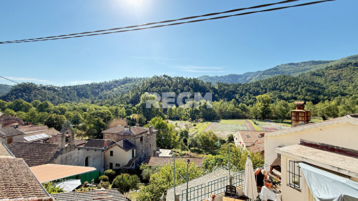 Maison 6 pièces à vendre à Le Collet-de-Dèze