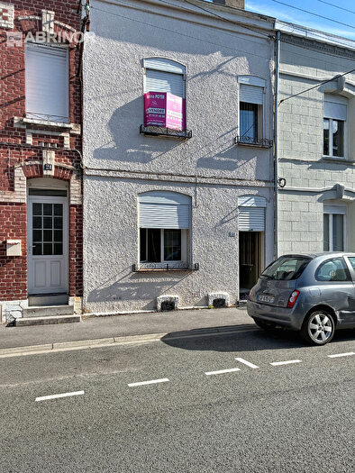 Valenciennes, Nungesser, La Briquette, Fb de Cambrai : Maison 4 pièces à vendre