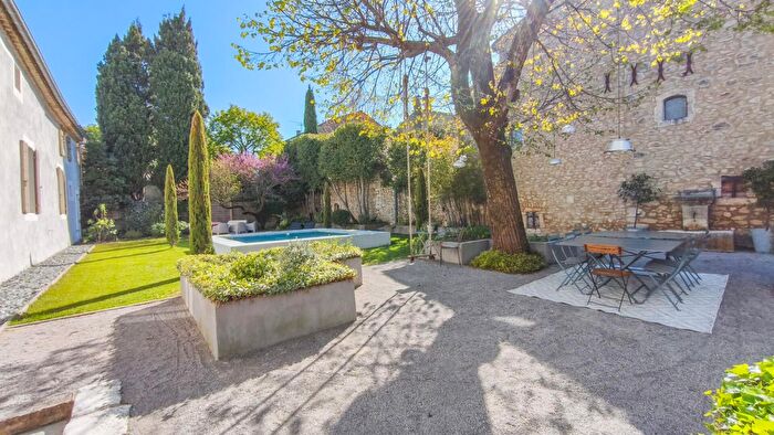 Uzès : Maison 11 pièces à vendre
