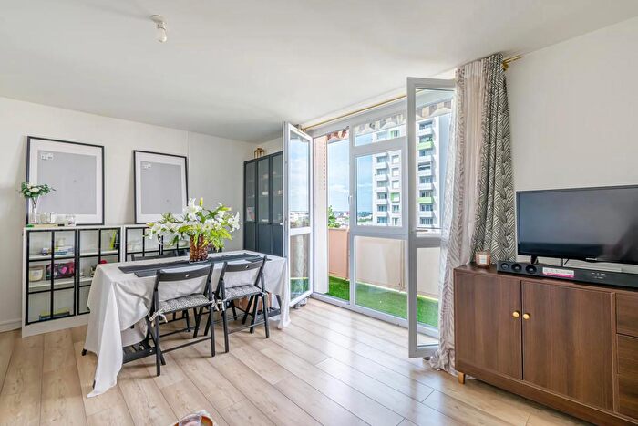 Appartement à vendre - Créteil, Bas du Mont-Mesly - 3 pièces - 2 chambres