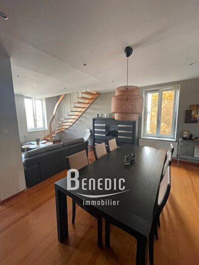 Appartement à louer - Haut-Rhele Venizelos Saint Victor, Montigny-lès-Metz - 5 pièces - 3 chambres