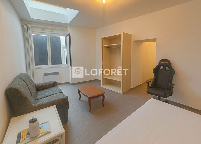 Appartement à vendre - Quimper, Penhars, Penanguer, Corniguel - 1 pièce - 1 chambre