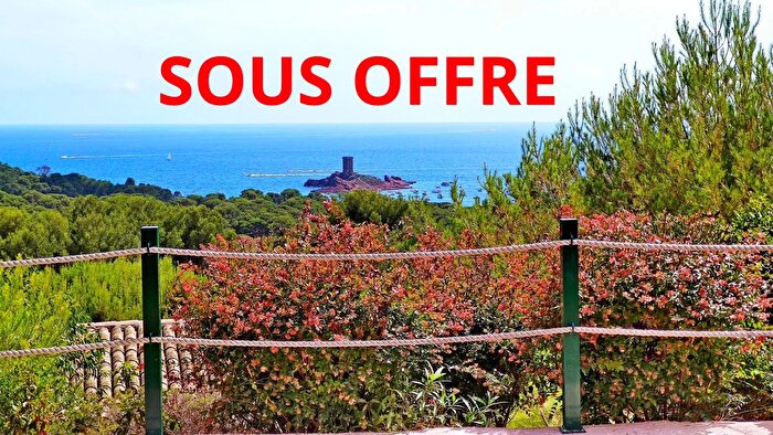 Appartement à vendre - Saint-Raphaël, Dramont - 2 pièces - 1 chambre