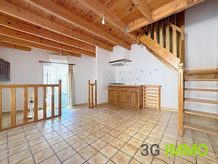 Maison 3 pièces à vendre - Villespassans