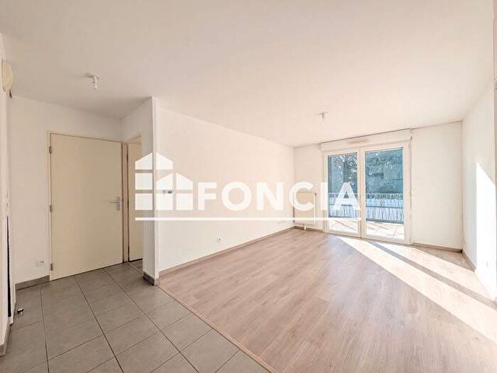 Appartement à louer - Le Village, Bihorel - 2 pièces - 1 chambre