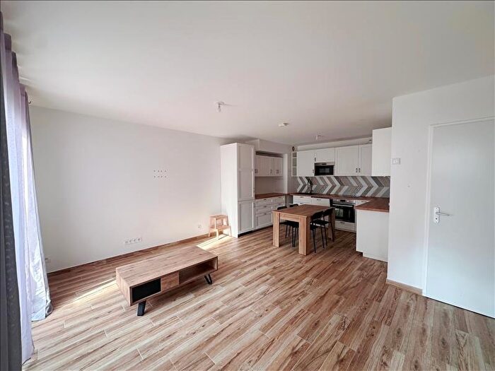 Appartement 3 pièces à Poissy, La Coudraie, à louer