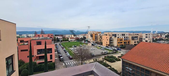 Appartement à vendre - Montélimar, Centre-ville - 5 pièces - 4 chambres