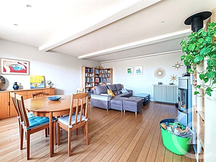 Maison à vendre - Corbas - 5 pièces - 3 chambres