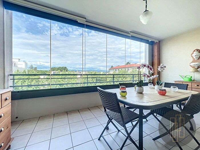 Appartement à vendre - Villefranche-sur-Saône, Centre-ville - 3 pièces - 2 chambres