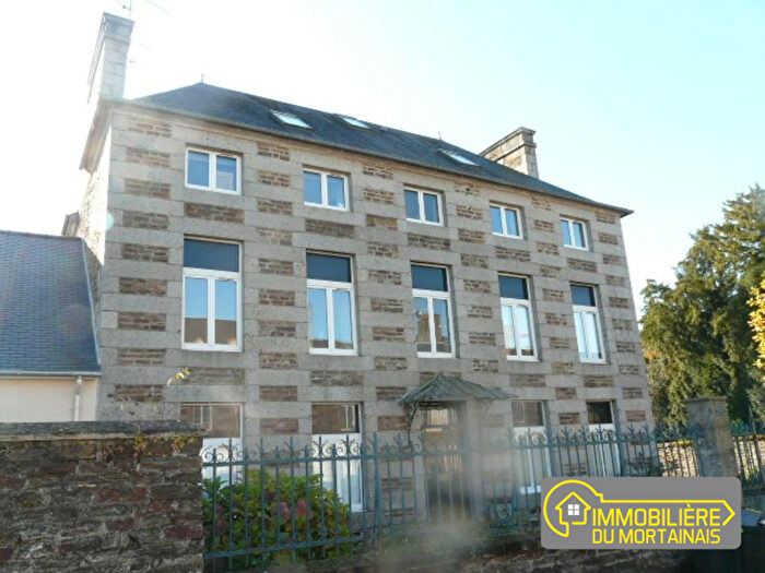 Appartement à louer - Saint-Hilaire-du-Harcouët - 1 pièce