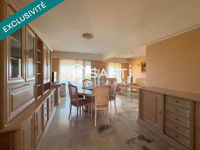 Appartement à vendre - Cagnes-sur-Mer, Les Bréguières - 3 pièces - 2 chambres