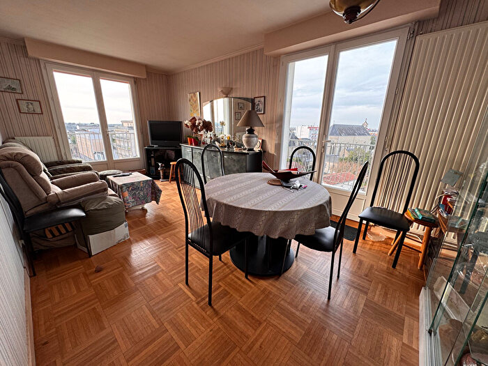 Appartement à vendre - La Roche-sur-Yon, Vallée Verte, Liberté - 5 pièces - 3 chambres