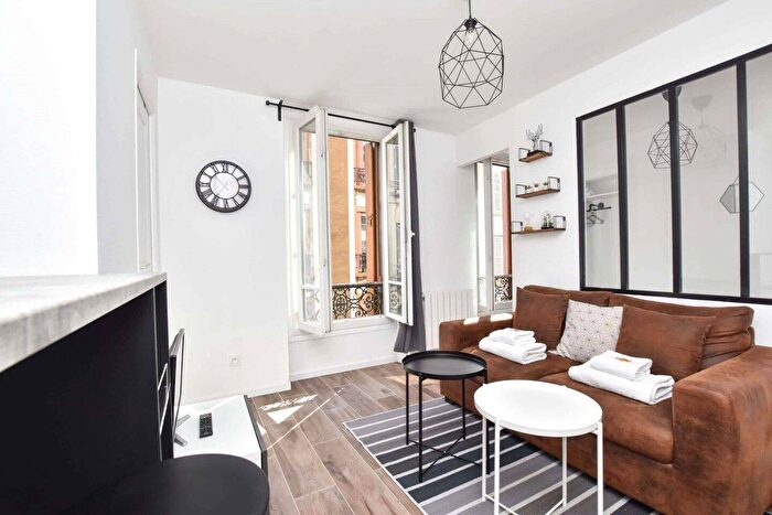 Appartement à louer - République-Gare-Porte de Paris, Saint-Denis - 1 pièce