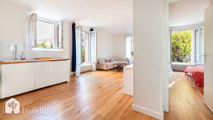 Appartement à vendre - Courbevoie, Marceau République - 2 pièces - 1 chambre