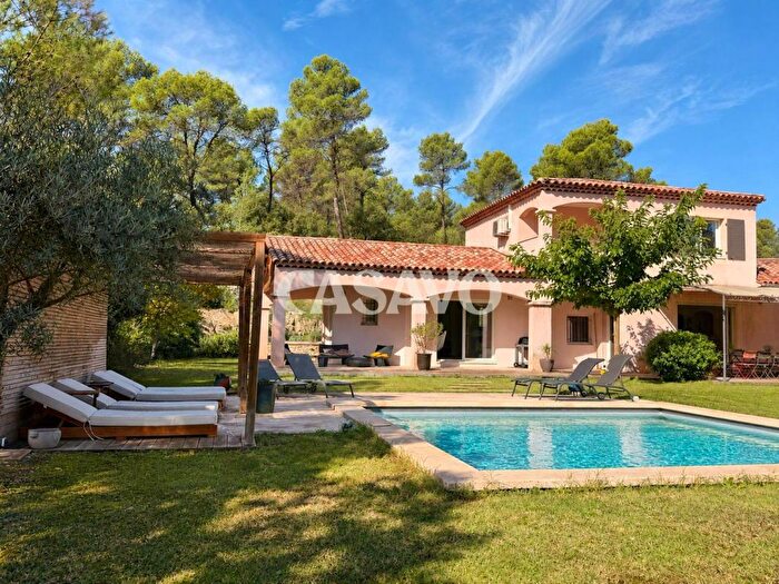 Peyrolles-en-Provence - Maison 7 pièces à vendre