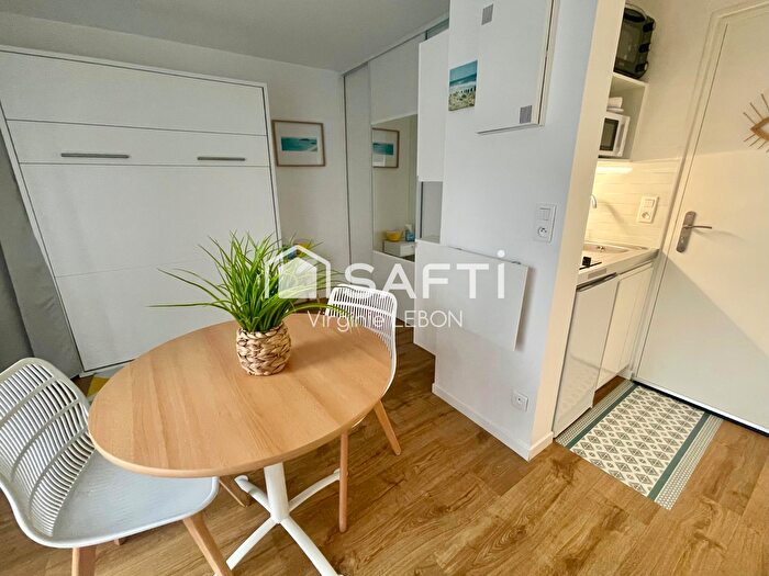 Appartement à vendre - Quiberon, Centre-ville, Grande Plage, Port Maria, Goviro, Kervozès - 1 pièce