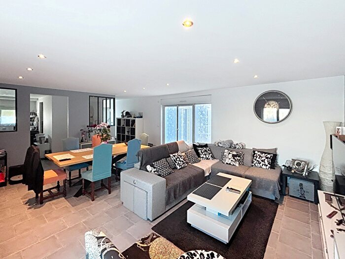 Maison 5 pièces à Tinqueux, à vendre