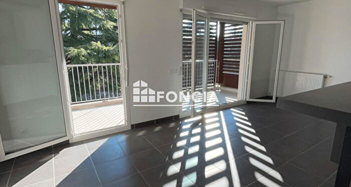Appartement 4 pièces à La Terrasse, à vendre