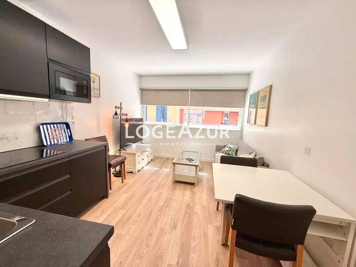 Appartement 3 pièces à louer à Centre Ville, Antibes