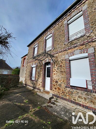 Maison à vendre - Gouville-sur-Mer - 4 pièces - 3 chambres