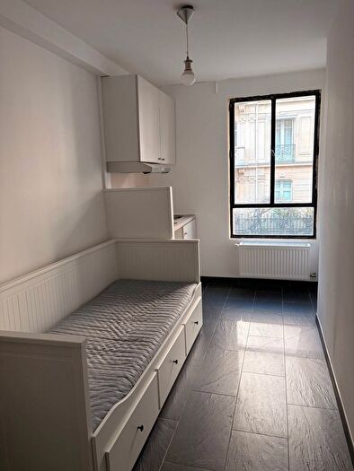 Appartement à louer - Porte Dauphine, Paris ème arrondissement - 1 pièce