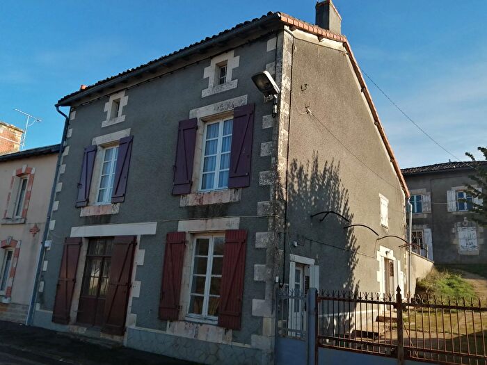 Maison à vendre - Saint-Romain - 6 pièces - 3 chambres