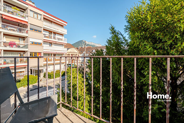 Appartement à louer - Annecy, Parmelan, Albigny - 2 pièces - 1 chambre